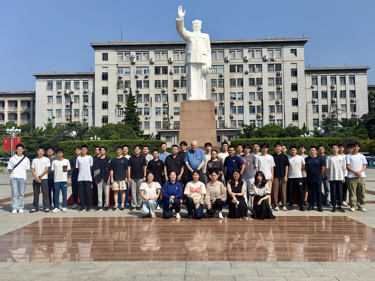 人才队伍 | 华中科技大学John Hopcroft计算中心